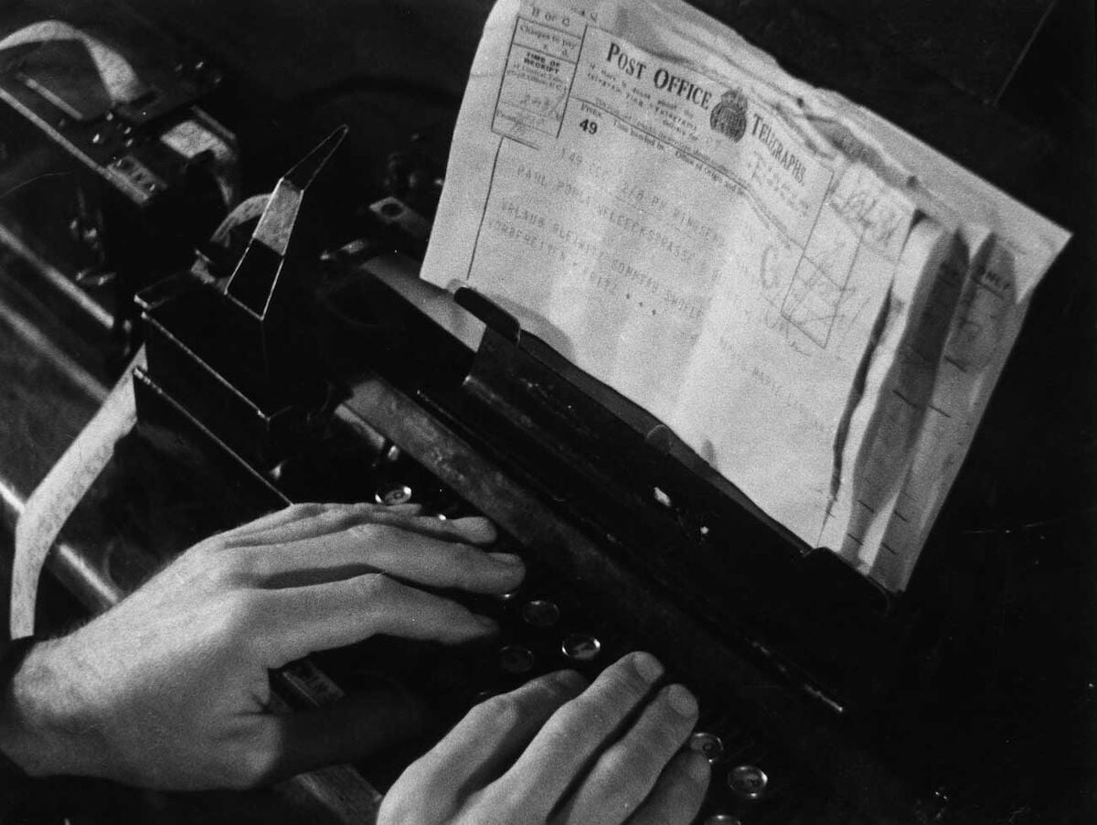 GPO (General Post Office) Film Unit Collection 1933 - 1940 | UNESCO in ...