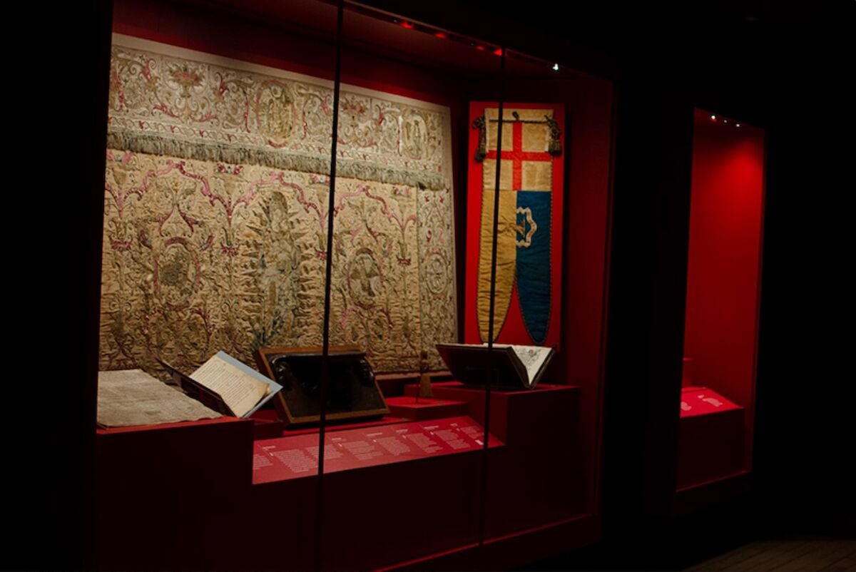 Exeter Cathedral’s hidden treasures unveiled in new exhibition space ...